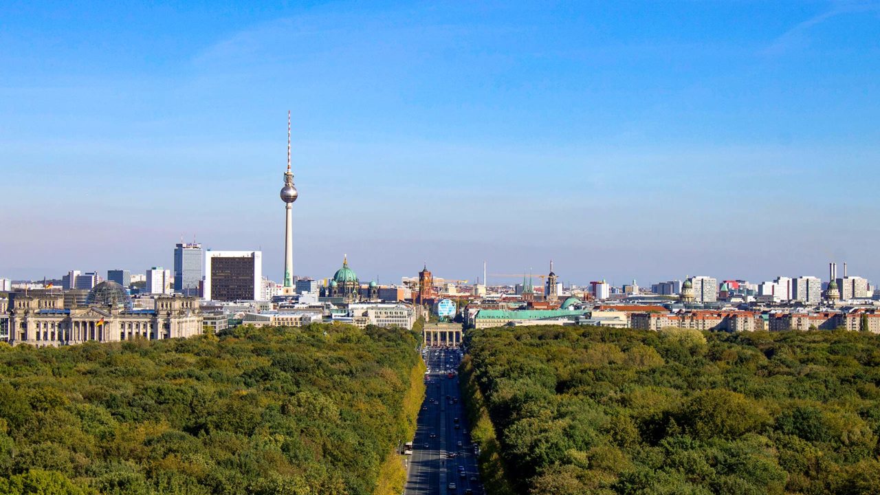 10 Orte, die du in Berlin unbedingt gesehen haben musst 10 Orte, die du in Berlin unbedingt gesehen haben musst